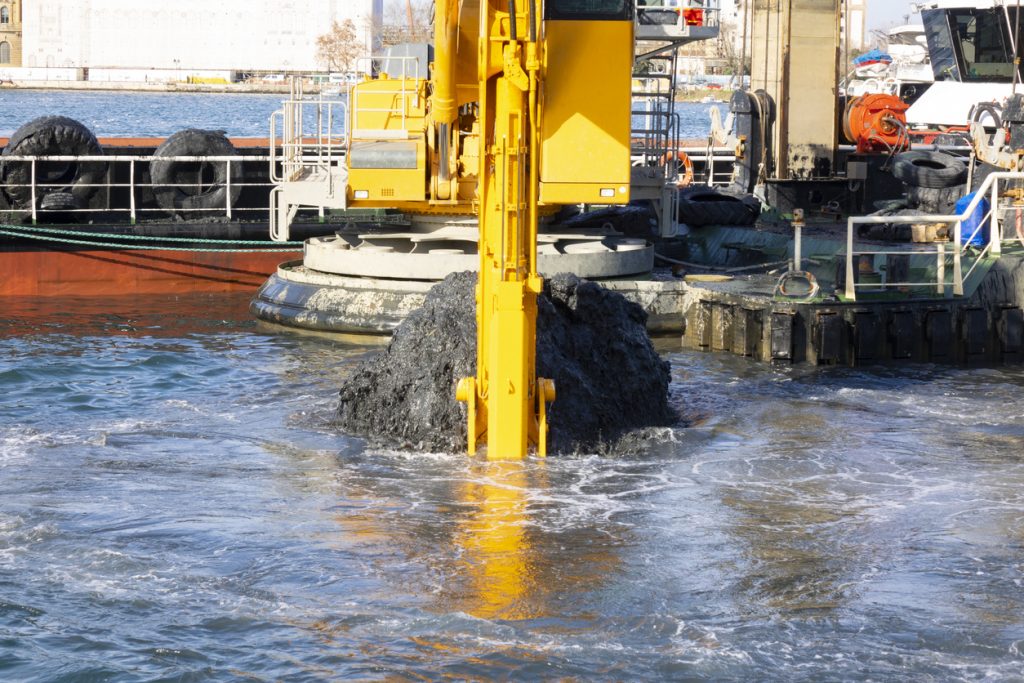 Commercial Dredging Safety Checklist - Merrimac