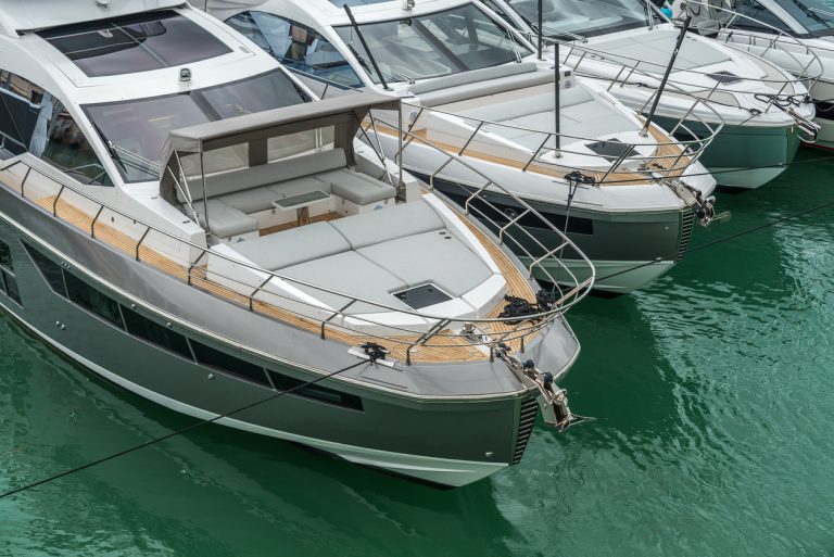 5 Simple Ways Boat Dealers Can Gain Customers - Merrimac